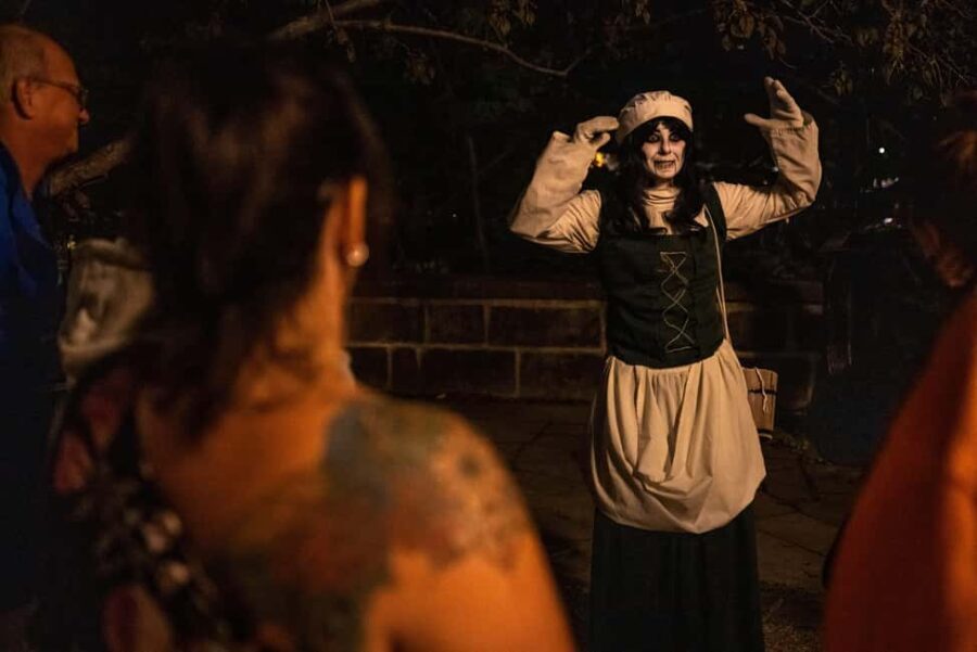 Quebec : Death in New-France Animated Walking tour - An In-Depth Look at the Tour