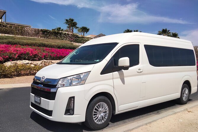 Round Trip Private Trip Los Cabos-San Jose Cabo Airport - Meeting Your Driver