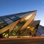 Royal Ontario Museum Revealed: A Guided Tour Through History - What Makes This Tour Worth Considering?
