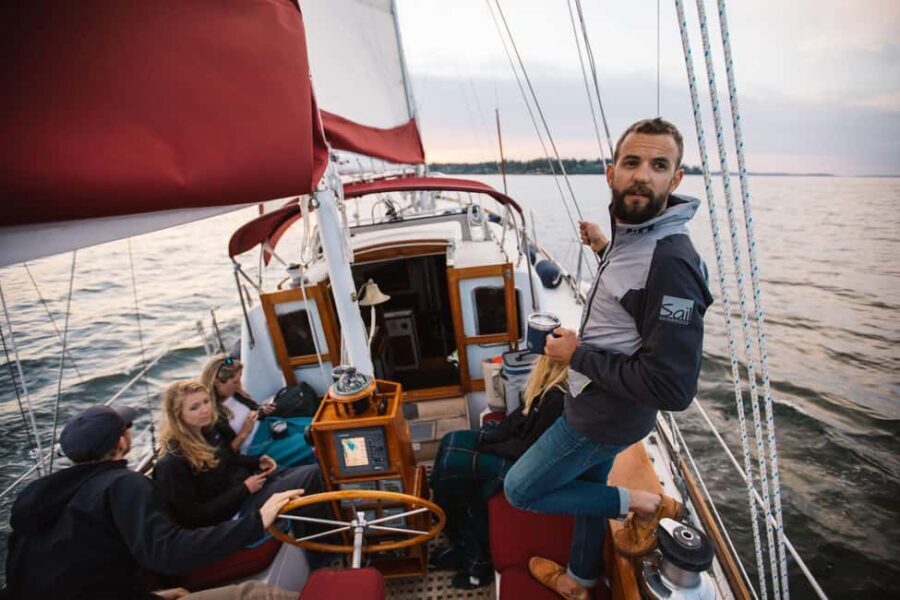 Sail Bainbridge Island & Seattle Waters - Classic Sailboat - Authentic Reviews and Guest Insights