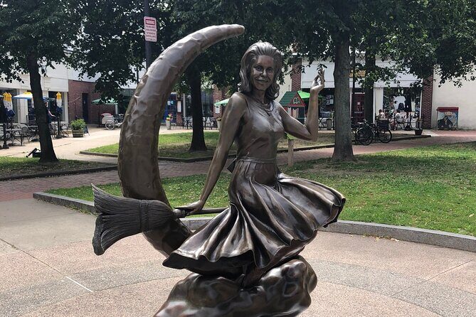 Salem Uncovered: The Salem Witch Trials Tour - Who Will Benefit Most from This Tour?