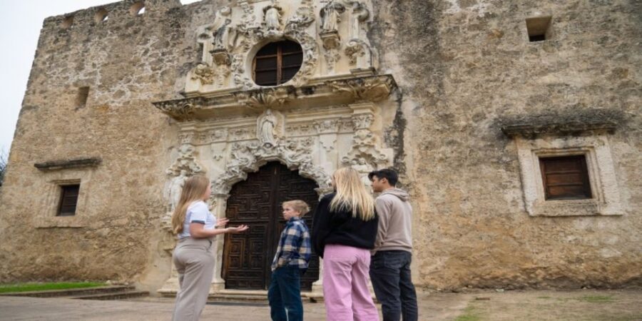 San Antonio Walking Tour with Cruise and Tower of Americas - A Closer Look at the Itinerary