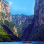 San Cristóbal: Sumidero Canyon and Chiapa de Corzo Tour - Transport and Guide Experience