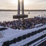 San Diego: Christmas Eve Buffet Brunch or Dinner Cruise - Why Choose This Experience?
