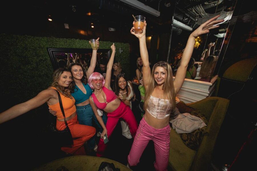 San Diego: Gaslamp Quarter Drink, Mingle & Dance Club Tour - A Detailed Breakdown of the Night