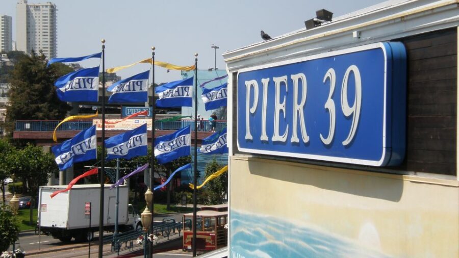 San Francisco: 2 Day Hop-On Hop-Off 20-Stop Deluxe Bus Tour - What You’ll Experience on the Bus