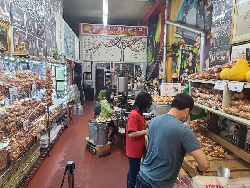 San Francisco: Food Walking Tour of Chinatown & North Beach - Who Should Consider This Tour?