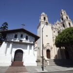San Francisco: Mission District Food & History Walking Tour - Mission Dolores Park and the Golden Fire Hydrant