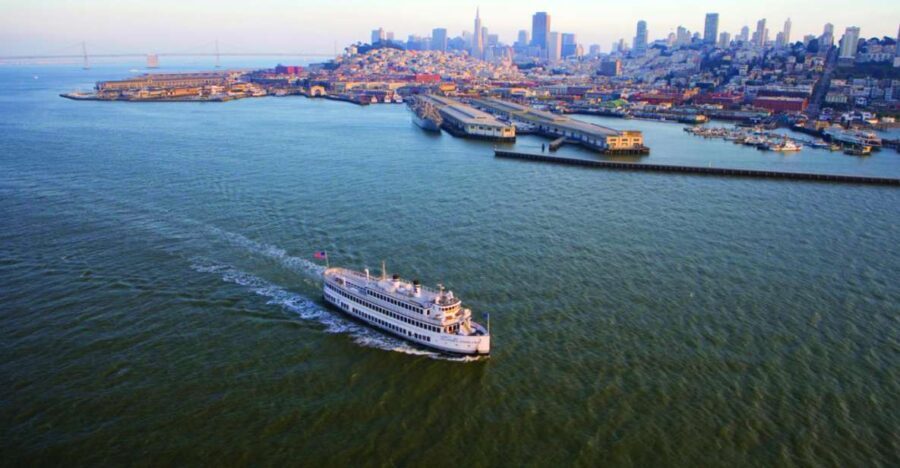 San Francisco: Thanksgiving Buffet Brunch or Dinner Cruise - What to Expect on the Thanksgiving Cruise