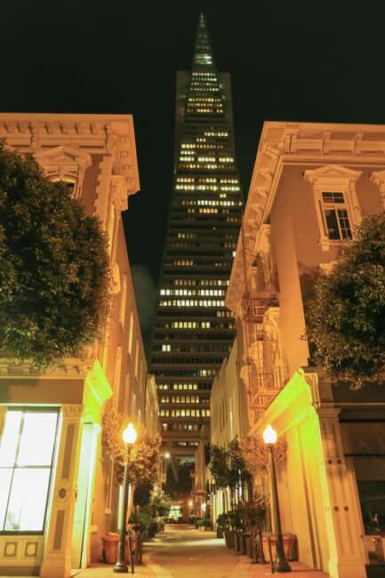 San Francisco: Walk with Spirits Haunted Pub Crawl - Why This Tour Works Well