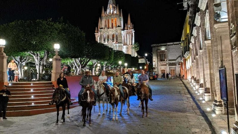 San Miguel de Allende: Horseback Riding Cantinas Tour - Riding Through San Miguel’s Different Neighborhoods