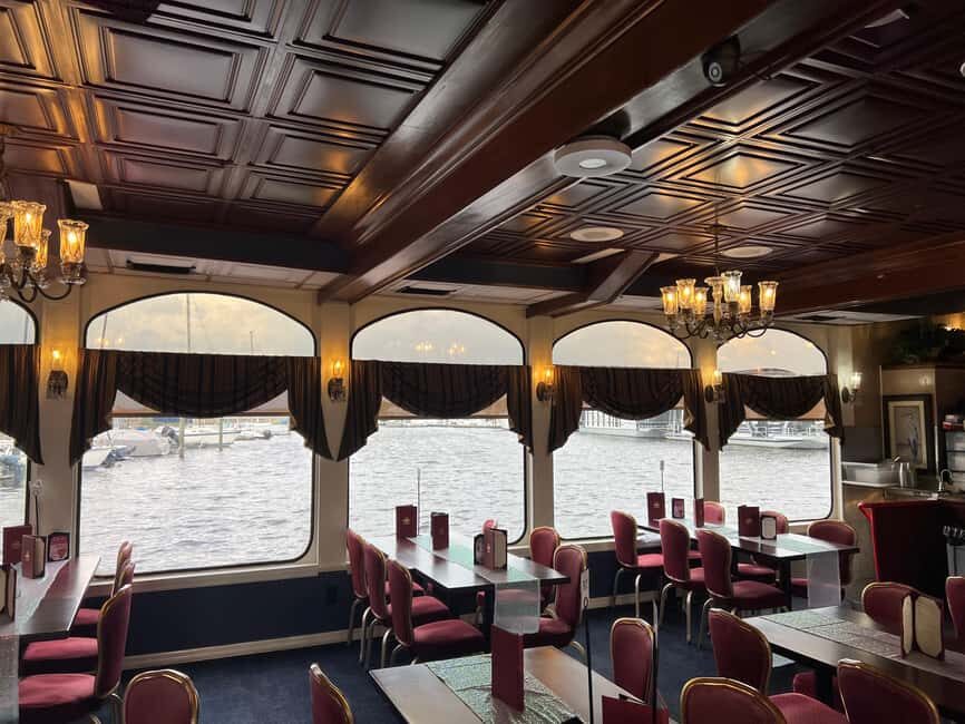 Sanford: St. Johns River Dinner Cruise with Live Music - Why the Food Makes a Difference