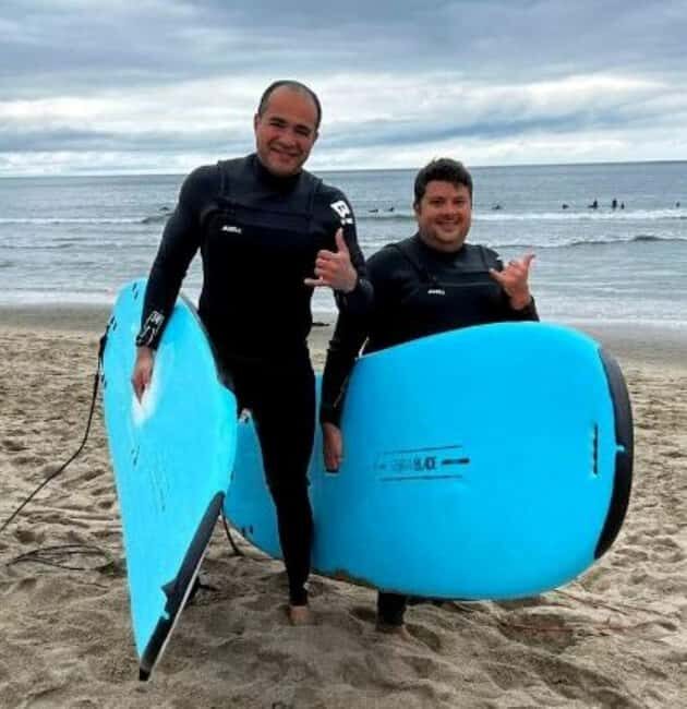 Santa Monica: Surfing Equipment Rental - Key Points