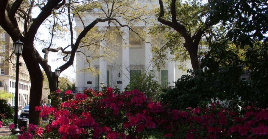 Savannah: Historic District Overview on Foot - Why This Tour Offers Great Value