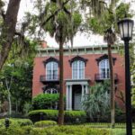 Savannah: Historic Districts & Bonaventure Private Tour - Who Will Love This Tour?