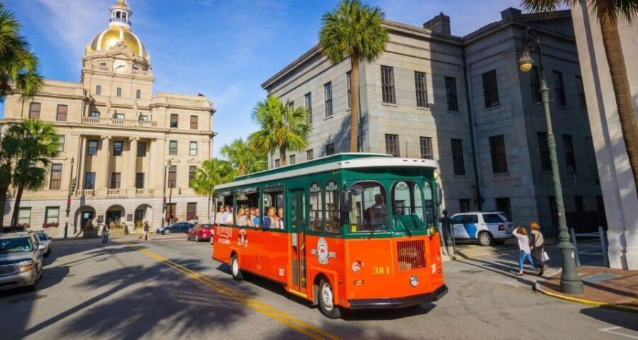 Savannah: Old Town Hop-On Hop-Off Trolley Tour - Exploring Savannah with the Old Town Trolley Tour
