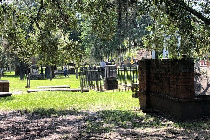 Savannah's Original Dark History Tour - The Experience: What You Can Expect