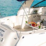 SeaRay 43ft Isla Mujeres, Snorkelling and more!! - Continuing Toward Isla Mujeres