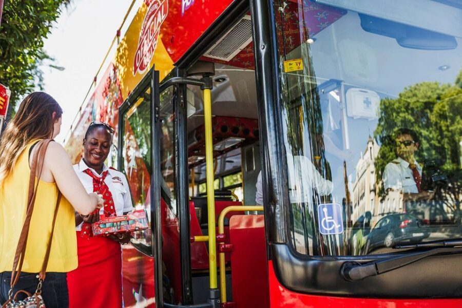 Seattle: City Sightseeing Hop-On Hop-Off Bus Tour - Who Should Consider This Tour?