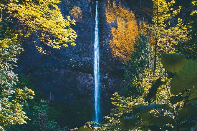 See Multnomah, two waterfalls & Vista House (Transport Included) - What’s Included and What’s Not