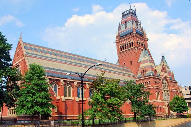 Self-Guided Scavenger Hunt: Historic Harvard Hunt - The Itinerary and Highlights