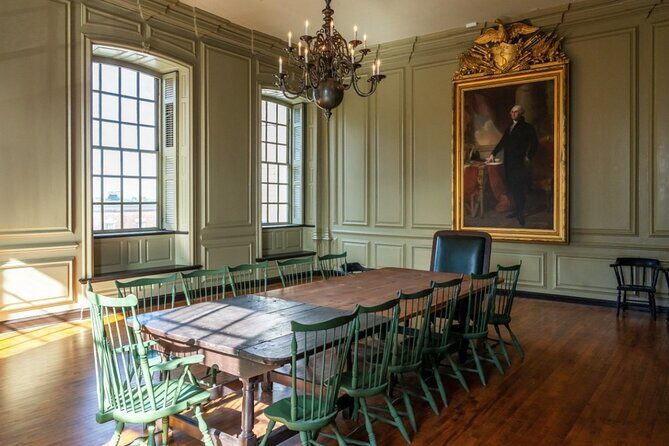 Self guided Tour of the Old Colony House - The Value of a Self-Guided Visit