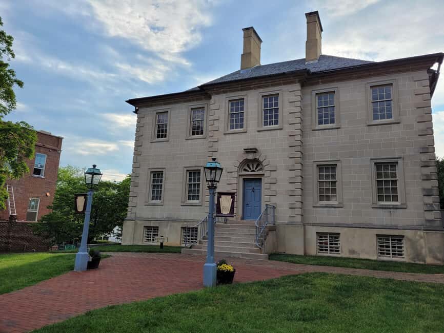 Semi-Private Walking Tour Old Town Alexandria & Carlyle - An Introduction to Alexandria’s Historic Charm