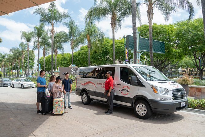 Shared Airport Departure Transfer Anaheim and Orange County to John Wayne Airport - The Experience According to Travelers