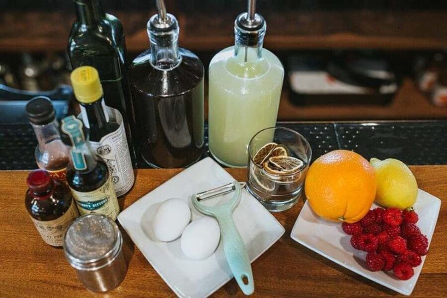 Sip History in the Crescent City - Cocktail Making Class - Authenticity and Value