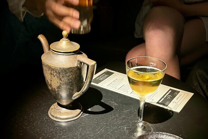 Sipping CDMX : Bar Hopping with Local Bartenders - Is It Worth the Price?