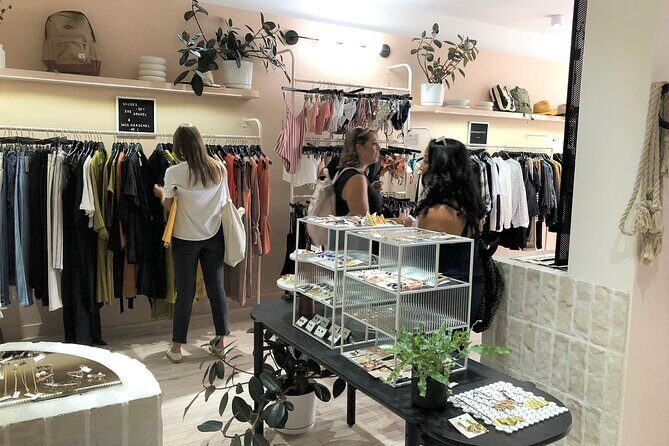 Small-Group Montreal Designers Shopping Tour with a Style Coach - Exploring Montreal’s Fashion Scene: What the Tour Offers