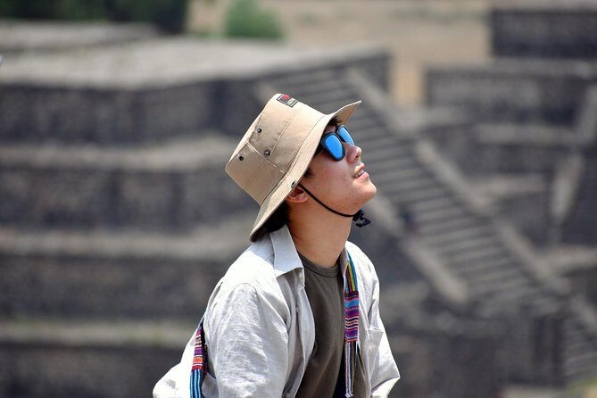 Small Group: Teotihuacan Pyramids and Shrine of Guadalupe with Lunch - Authentic Experiences & Authenticity