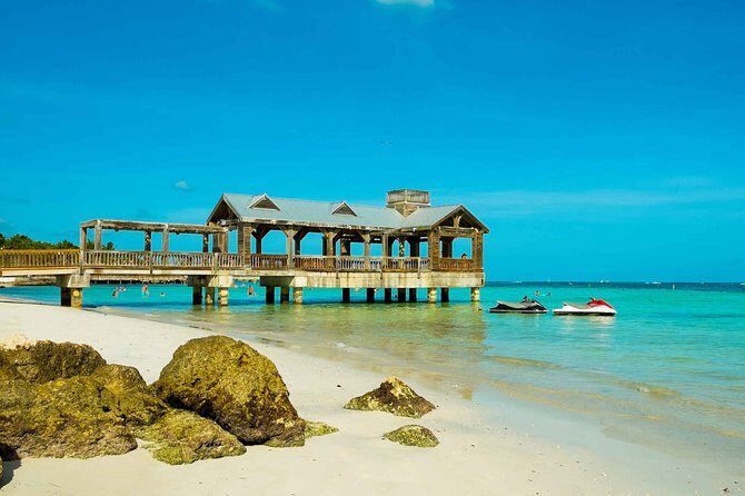Small Group:Key West and Fort Lauderdale 4-Day Tour from Miami - Transportation, Accommodation, and Practicalities