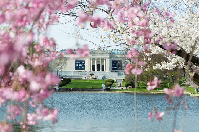 Smartphone-Guided Walking Tour of University Circle Sights & Stories - Who Will Love This Tour?