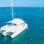 Snorkel Tour in private Trimarán in Los Cabos - Scenic Cruising and Iconic Landmarks