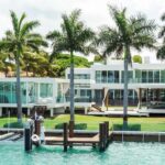 South Beach: Cruise of Millionaires Homes & Miami Skyline - Practical Details and Tips