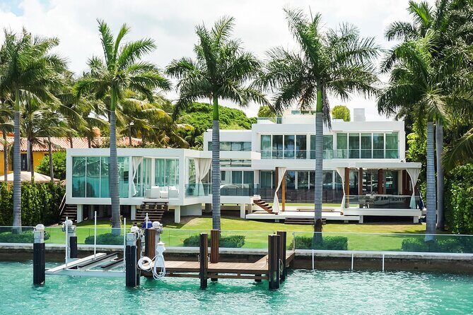 South Beach: Cruise of Millionaires Homes & Miami Skyline - Practical Details and Tips