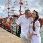 Spanish Galleon in Cancún - Romantic Lobster Dinner Cruise & Live Saxophone - Setting the Scene: What to Expect on This Romantic Cruise