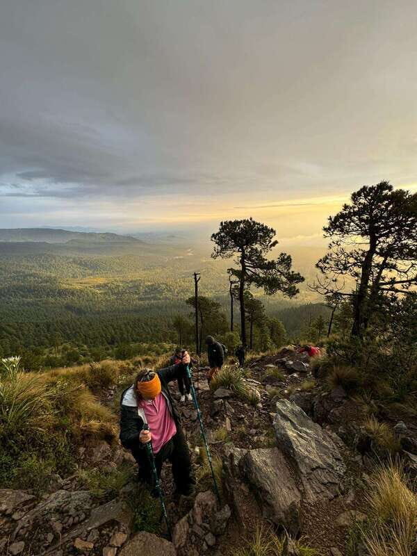 Sunrise on the heights: Pico del Águila. Mexico City. - The Hike to Pico del Águila