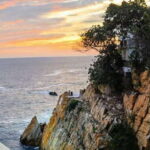 .Sunset High Cliff Divers Exhibition with Different Options, - Why This Tour Offers Great Value