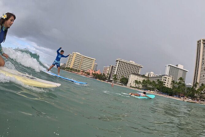 surfing lessons for beginners - What Makes Surfing in Waikiki Special?