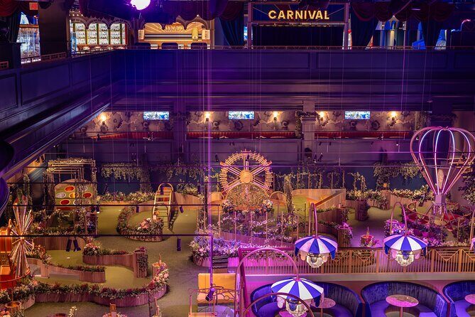 Swingers Indoor Mini Golf at Mandalay Bay - The Cost and Whats Included