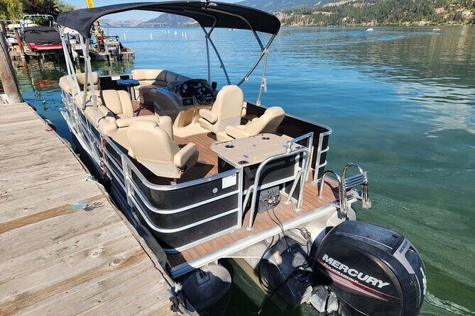 Sylvan Mirage 8522 PartyFish Pontoon Boat Rental - Who Should Consider This Experience?