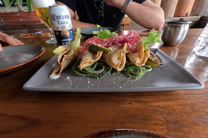 Taco tour in Puerto Morelos - The Transportation and Group Dynamics