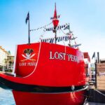 Tampa: Pirate Adventure Cruise with Open Bar - Wildlife and Scenery