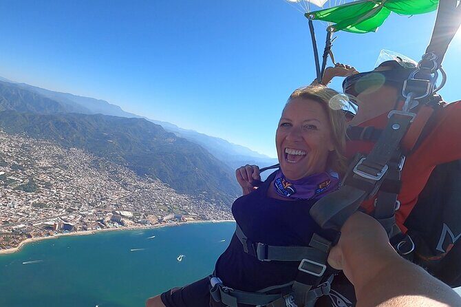 Tandem Skydive in Puerto Vallarta With Beach Landing - Why This Experience Offers Great Value