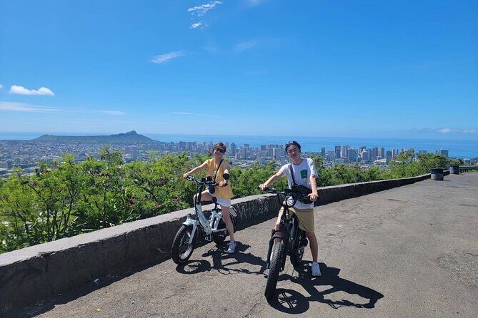 Tantalus Lookout Electric Bike Ride - What We Think About the Experience