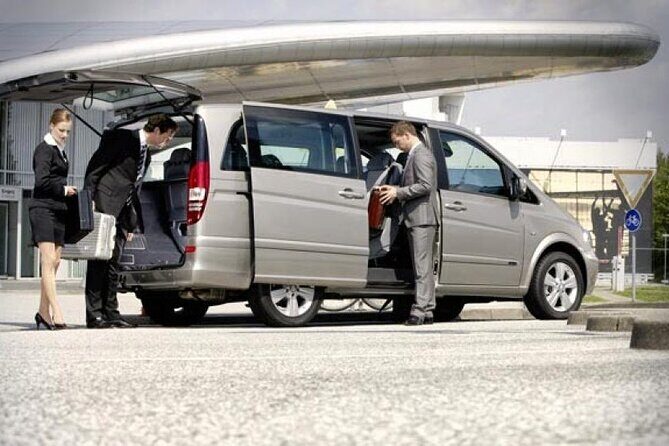 Temecula Private Car Service to or from Los Angeles Region - Detailed Breakdown of the Experience