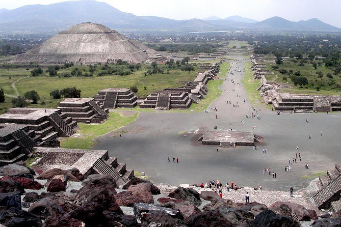 Teotihuacan Piramids and Shrine of Guadalupe without Lunch from Mexico City - Who Would Enjoy This Tour?