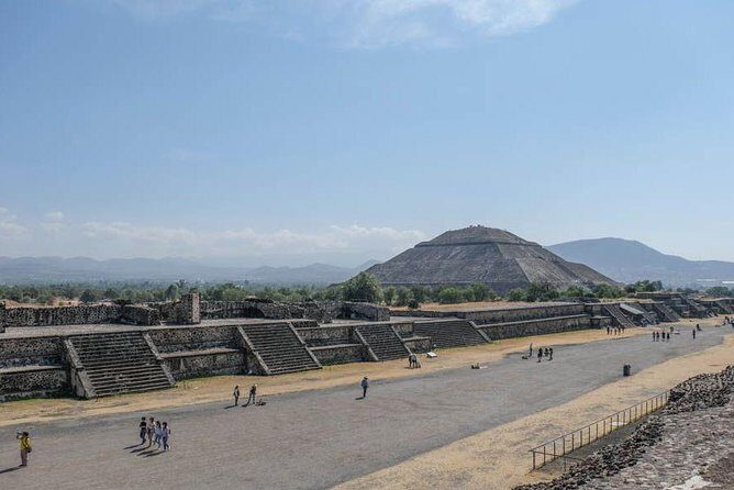 Teotihuacan, Shrine of Guadalupe & Tlatelolco Day Tour - Exploring the Day Itinerary